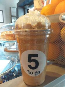 Ice frappe 5 to go – Ce contine si cum faci acasa o varianta similara
